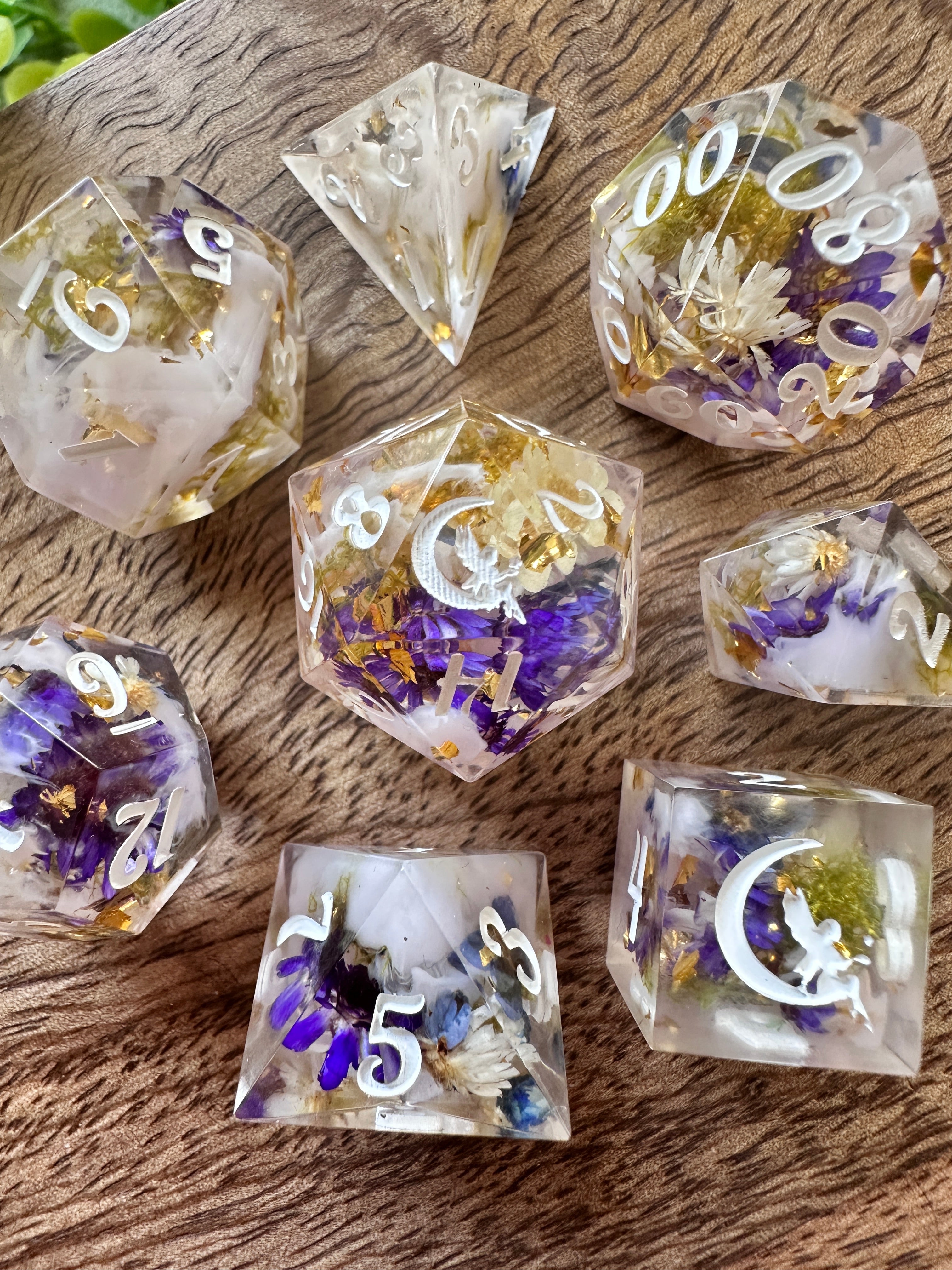 Dice Sets – The Griffons Nest